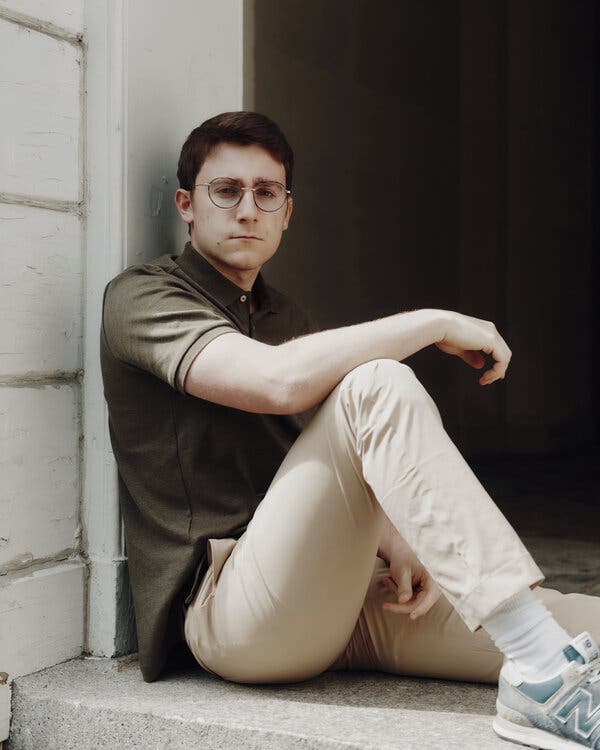 （2022 年这一数字破纪录地达到了 60%，2023 年则接近 54%。）